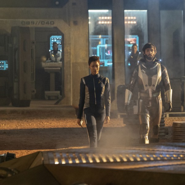 Star Trek: Discovery : Red Angel Promotional Photos – TrekToday